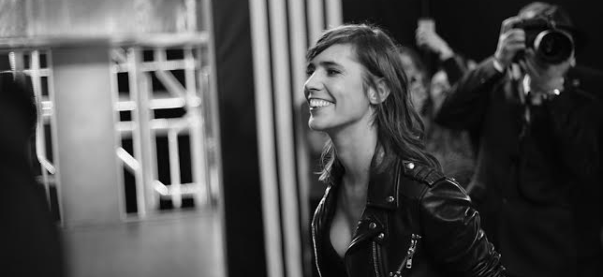 Interview : Mathilde Serrell sort de l'ombre